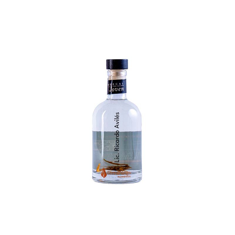 Mezcal Joven Terrafuego Personalizable con Alacrán 250ml – Terrafuego ...